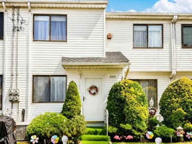 Elbe Ave, Staten Island, Home For Sale