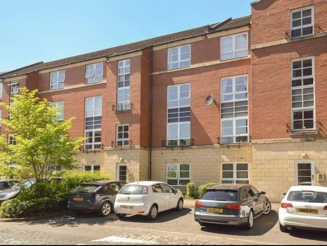 elbe street, edinburgh, eh6 7hl