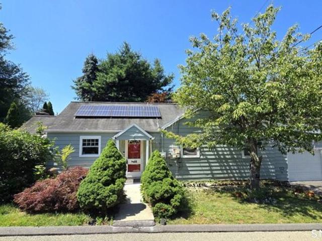 Elberta Ave, Trumbull, Home For Sale