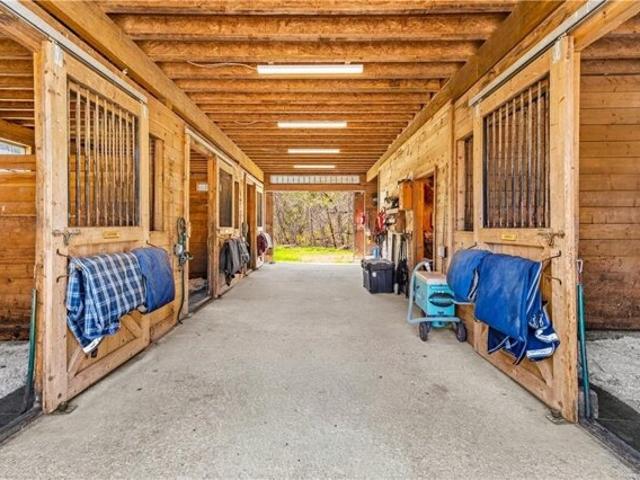 Elbow Rock Rd, Glocester, Home For Sale