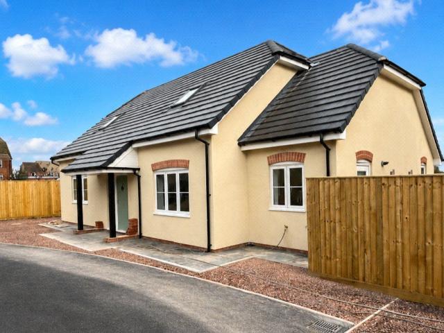 Elcot Lane, Marlborough, Wiltshire SN8, 3 bed detached house to rent, £2,650 pcm | PrimeLocation