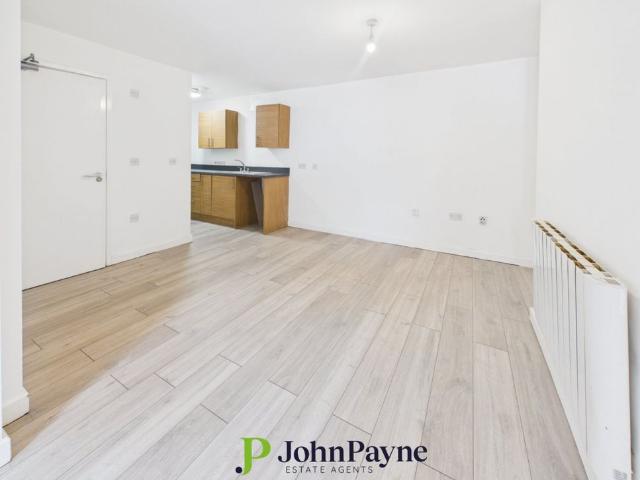 Eld Road, Foleshill, Coventry, CV6 5DD