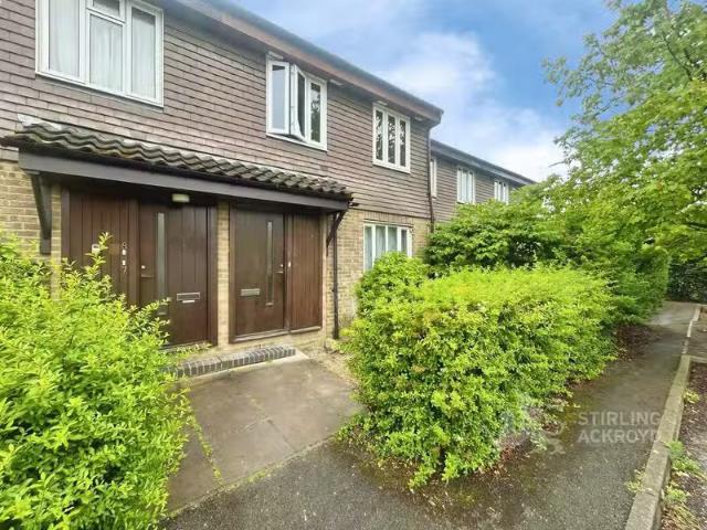 Elder Close, Guildford, Surrey, GU4 7YW