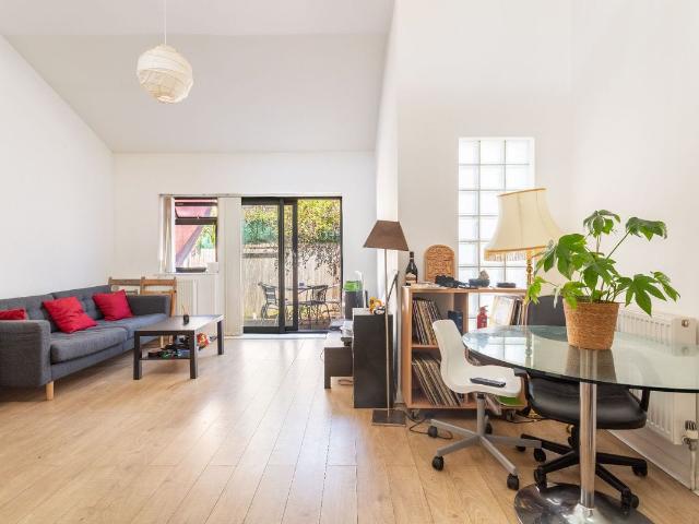 Elder Place, Brighton BN1, 4 bed end terrace house to rent, £2,750 pcm | PrimeLocation