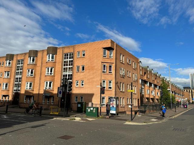 Elderslie Street, Finnieston. 2 bed flat to rent £1,150 pcm £265 pw