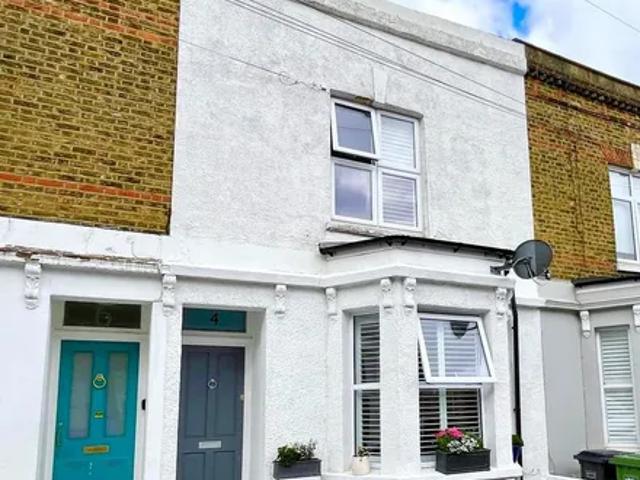 Elderton Road, Lower Sydenham, London, SE26 4EZ, United Kingdom | 2 bed townhouse for rent #140396980 | Rentberry