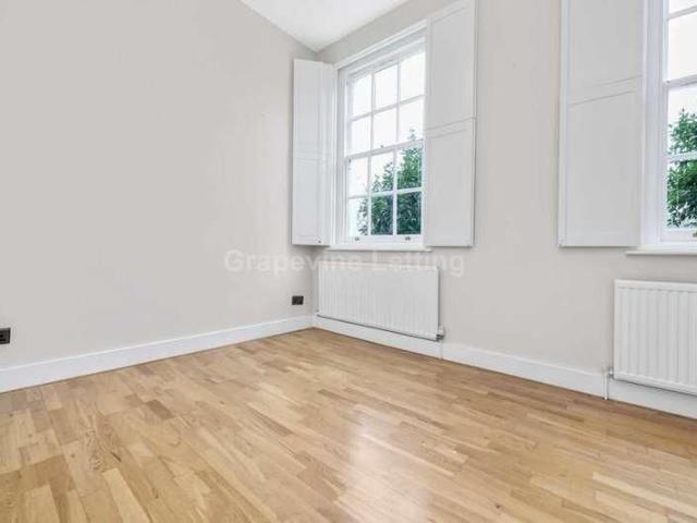 Elderwood Place, London, SE27