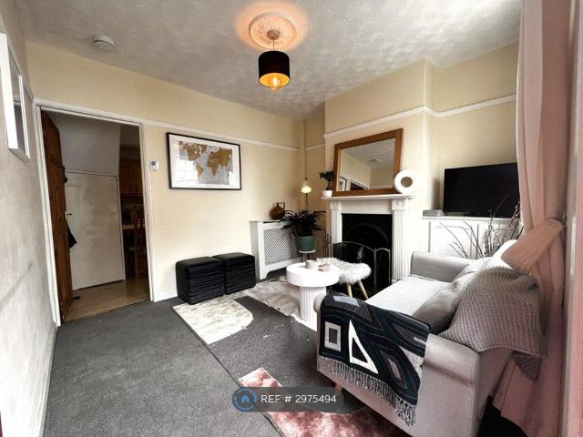 Eldon Terrace, Reading RG1, 2 bed end terrace house to rent, £1,675 pcm | PrimeLocation