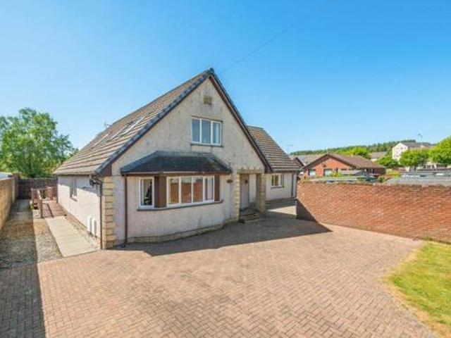 Eldrick Avenue, Fauldhouse, 6 Bedroom Detached