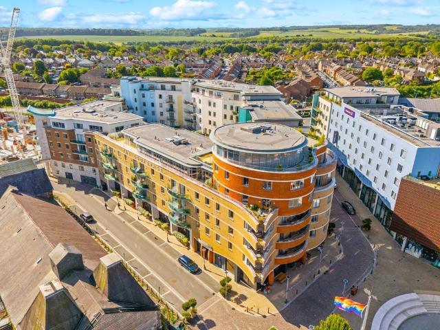 Eldridge Street, Dorchester DT1 1 bed flat to rent £1,000 pcm £231 pw