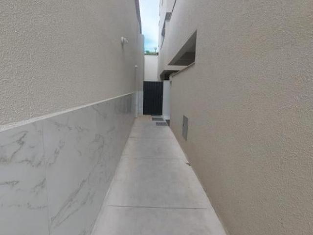 ELEVADOR+ VARANDA+VAGA COBERTA E DEMARCADA