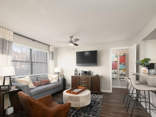 Elevate at NuLu Apartment Homes 1 Bedroom Apartment for Rent at 800 E Madison St, Louisville, KY 40204 Phoenix Hill