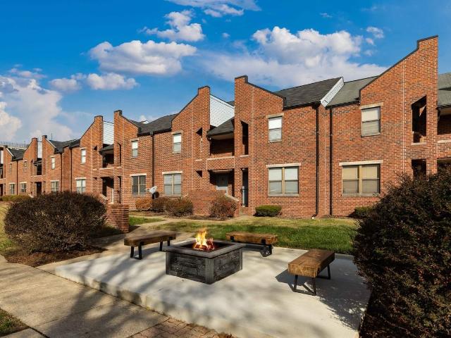 Elevate at NuLu Apartment Homes 1 Bedroom Apartment for Rent at 800 E Madison St, Louisville, KY 40204 Phoenix Hill