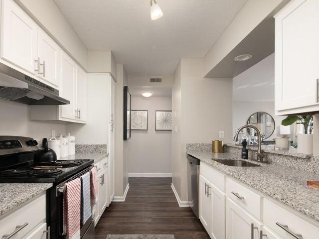 Elevate at NuLu Apartment Homes 1 Bedroom Apartment for Rent at 800 E Madison St, Louisville, KY 40204 Phoenix Hill