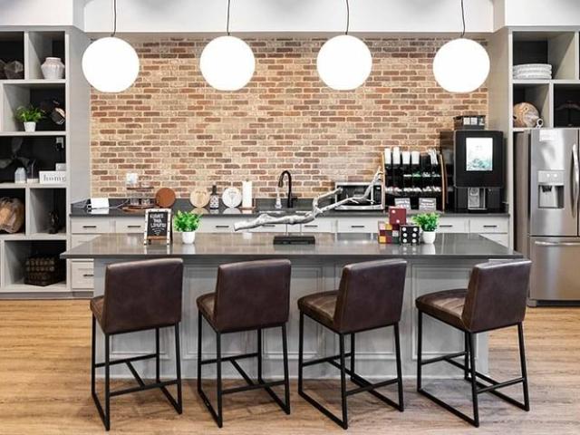 Elevate at NULU Apartment Homes 1 Bedroom Apartment for Rent at 802 E Madison St Apt A, Louisville, KY 40204 Phoenix Hill