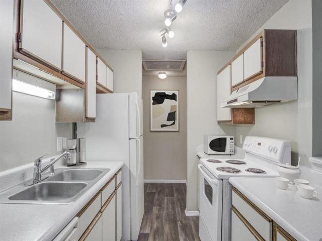 Elevate at Stewarts Mill 2 Bedroom Apartment for Rent at 3421 W Stewarts Mill Rd, Douglasville, GA 30135
