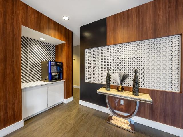 ELEVATE Apartment Homes 1 Bedroom Apartment for Rent at 1117 Marquette Ave, Minneapolis, MN 55403 Downtown West