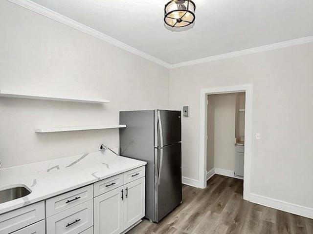 Elevate Tryon Studio Apartment for Rent at 508 N Tryon St, Charlotte, NC 28202 First Ward