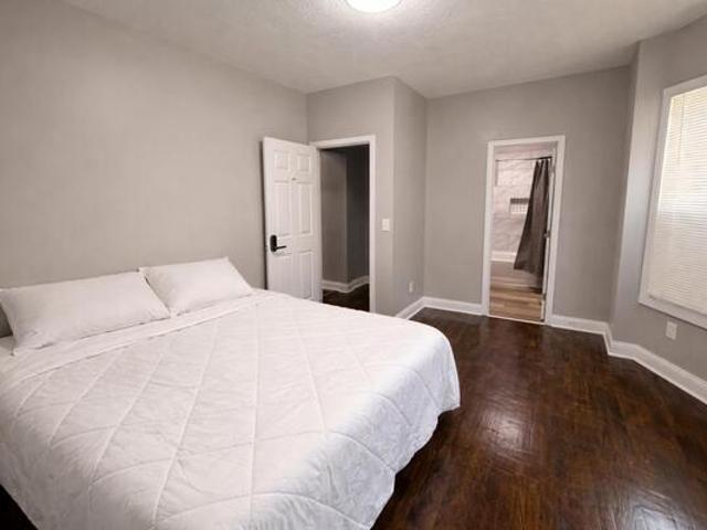 Elevated Co Living | Private bathrooms + Comfortable Spaces
