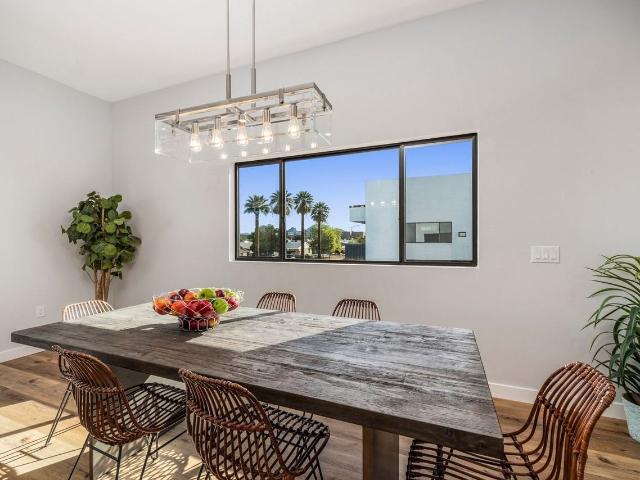 Elevated Luxury in Prestigious Encanto Neighborhood 3 Bedroom Apartment for Rent at 1645 E Cheery Lynn Rd, Phoenix, AZ 85016