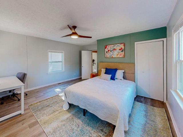 ELEVATED Rooms Decatur•Workspace • Private Deck•?