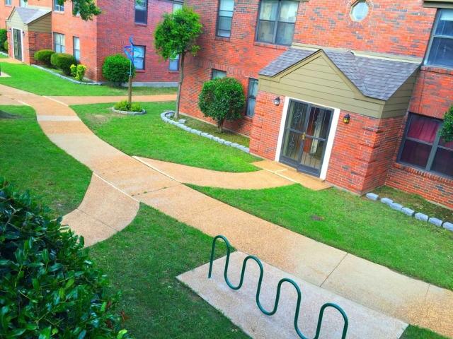 Eleven60 Apartments 2 Bedroom Apartment for Rent at 1160 Jefferson Ave, Memphis, TN 38104