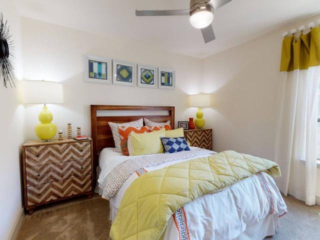Eleven10 at Farmers Market Apartments 2 Bedroom Apartment for Rent at 1110 S Cesar Chavez Blvd, Dallas, TX 75201 Downtown Dallas