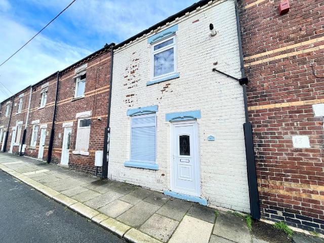 Eleventh Street, Horden, Peterlee SR8, 2 bed terraced house to rent, £425 pcm | PrimeLocation