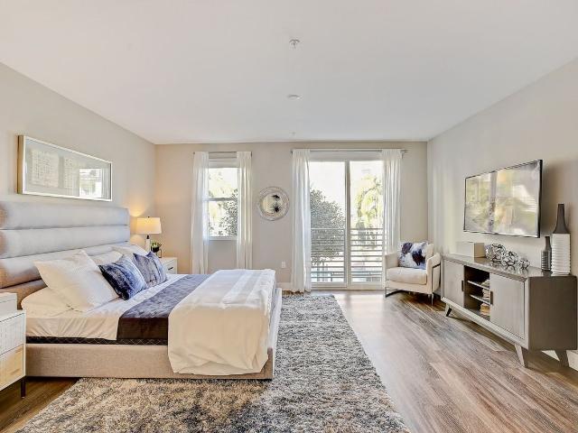 Eleven 10 1 Bedroom Apartment for Rent at 1110 W Town And Country Rd, Orange, CA 92868