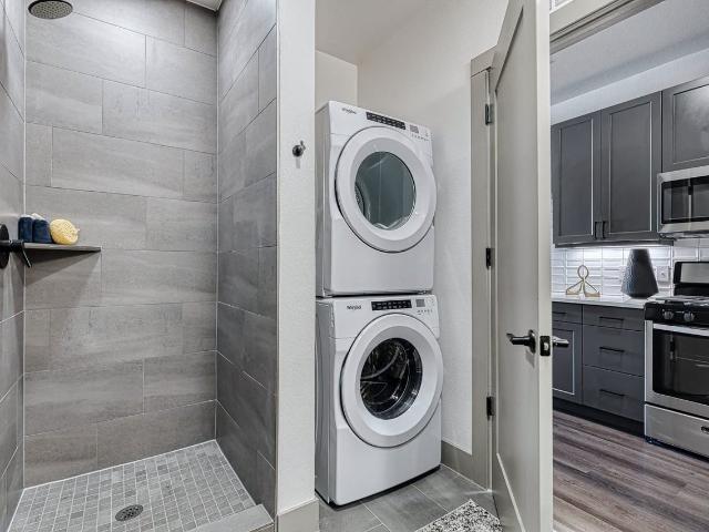 Ele 1 Bedroom Home for Rent at 5714 Richmond Ave, Dallas, TX 75206 Lowest Greenville