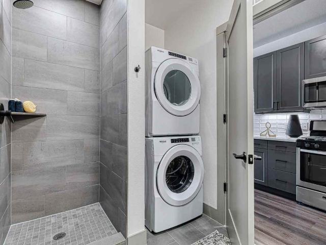 Ele 1 Bedroom Home for Rent at 5714 Richmond Ave, Dallas, TX 75206 Lowest Greenville