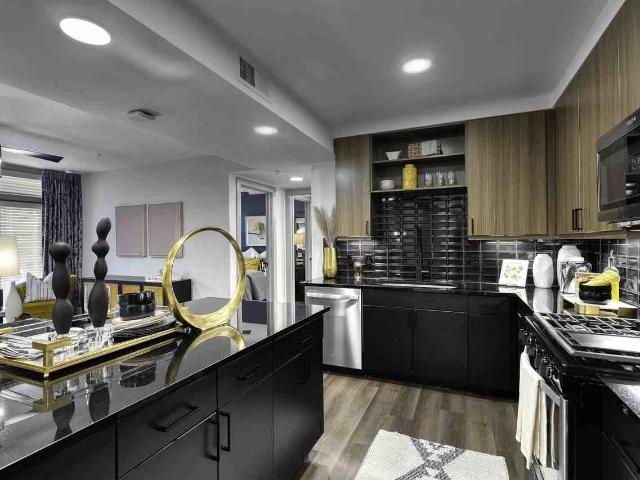 Ele 2 Bedroom Home for Rent at 5714 Richmond Ave, Dallas, TX 75206 Lowest Greenville
