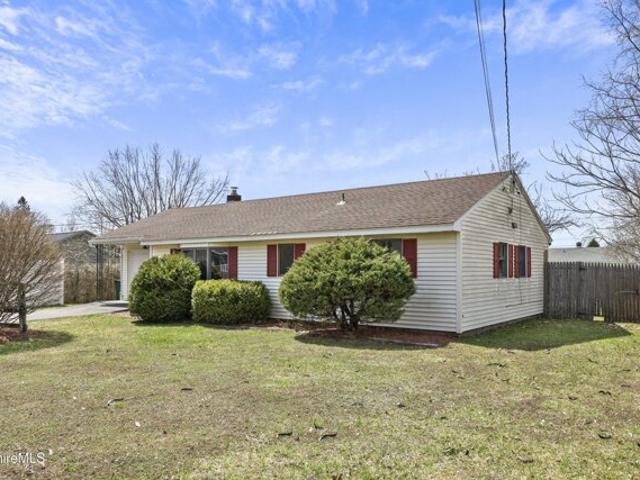 Eleanor Rd, Dalton, Home For Sale