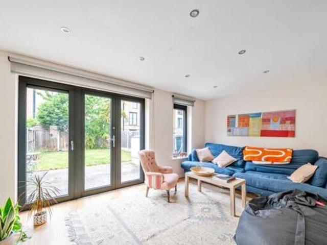 Eleanor Road, Oval, 3 Bedroom Terraced