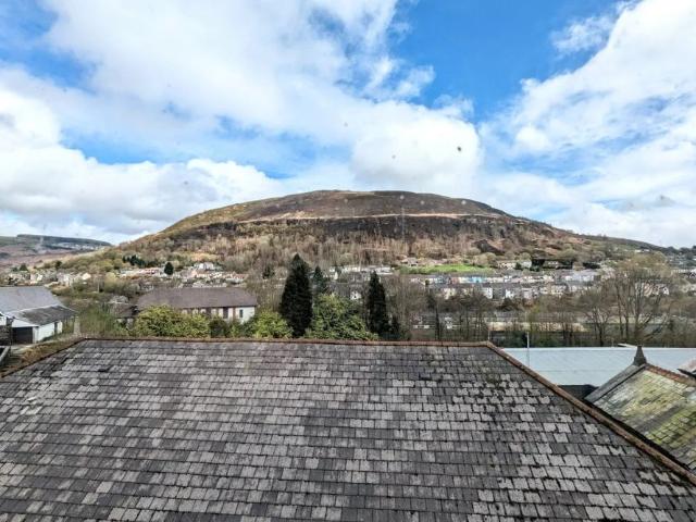Eleanor Street, TONYPANDY