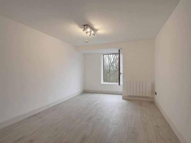 Eleanor Way, Geddington Court Eleanor Way EN8, 1 bed flat to rent, £1,250 pcm | PrimeLocation