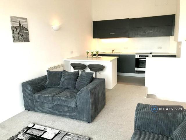 Electric Wharf, Coventry, CV1 2 bed penthouse to rent £1,450 pcm £335 pw