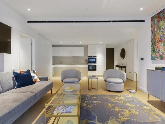Electric Boulevard, London SW11 2 bed apartment to rent £5,499 pcm £1,269 pw