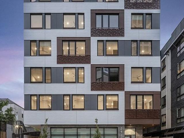 Electric Lofts Studio Apartment for Rent at 2415 Valdez St, Oakland, CA 94612 Northgate Waverly