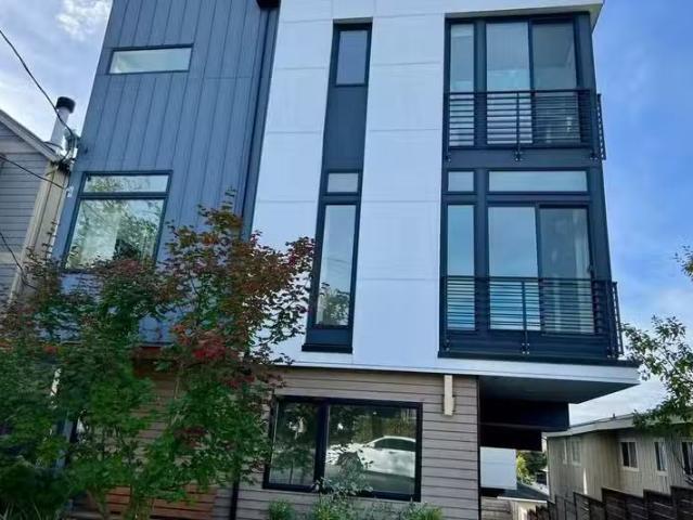 Elegant Living Available Now 2723 S Norman St Unit A
