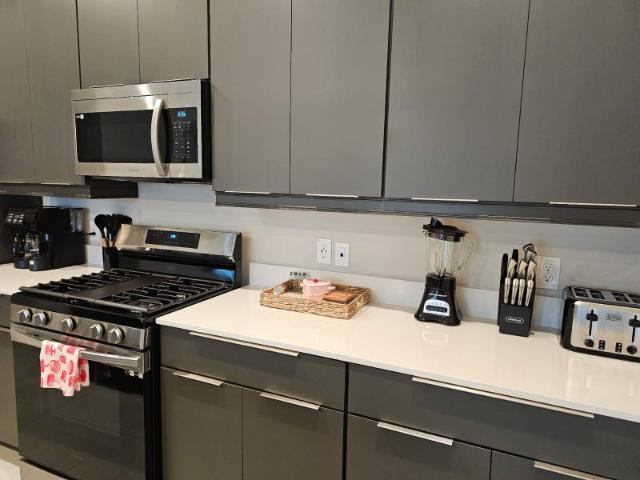Elegant Room with private bathroom near Disney