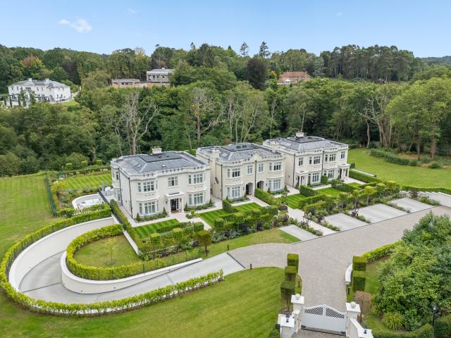 Elegant townhouse on a sweeping, gated estate