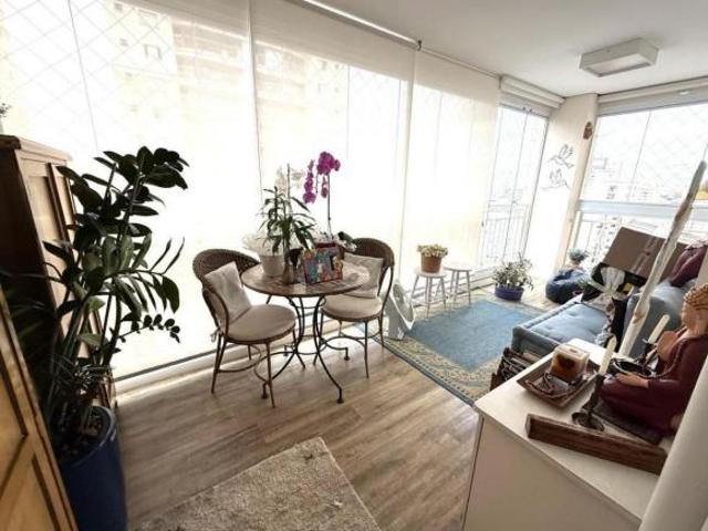 Versátil apartamento para venda em Vila Monte Alegre com 2 quartos, sendo 1 suíte, 70m² jaquelinea