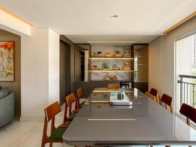 Excelente apartamento para venda em Brooklin com 3 quartos, sendo 3 suítes, 213m²