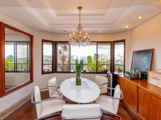 Elegante apartamento para venda em Chácara Santo Antônio Zona Sul com 4 quartos, sendo 3 suítes, 1