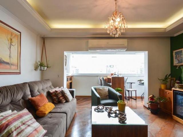 Aconchegante apartamento para venda em Indianópolis com 4 quartos, sendo 4 suítes, 144m²