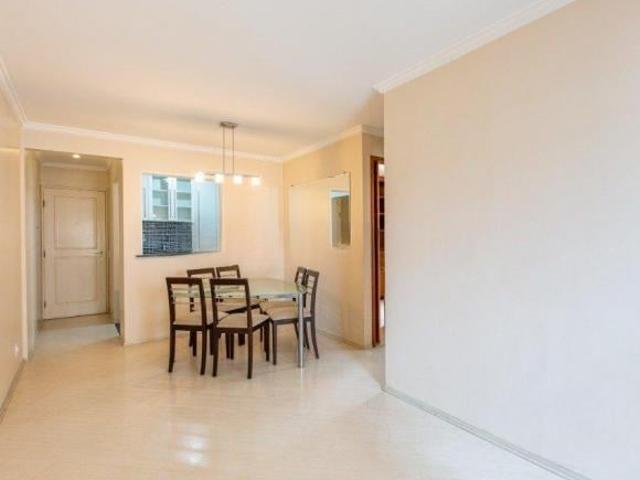 Confortável apartamento para venda em Pinheiros com 2 quartos, 56m²