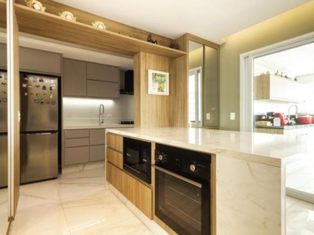 Imperdível apartamento para venda em Vila Anastácio com 2 quartos, sendo 2 suítes, 134m² remaxalca