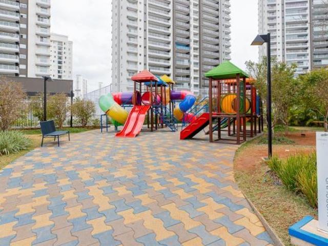 Versátil apartamento para venda em Vila Anastácio com 3 quartos, sendo 3 suítes, 136m² remaxmonarc