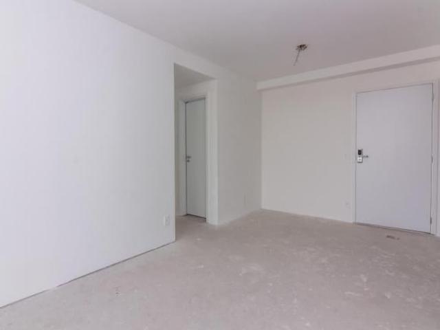 Elegante apartamento para venda em Vila Anastácio com 3 quartos, sendo 1 suíte, 91m²
